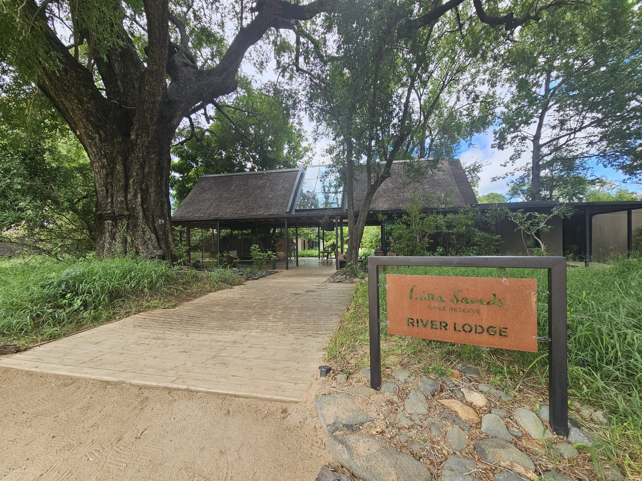 Lodge Review: Lion Sands River Lodge - Africa Beat